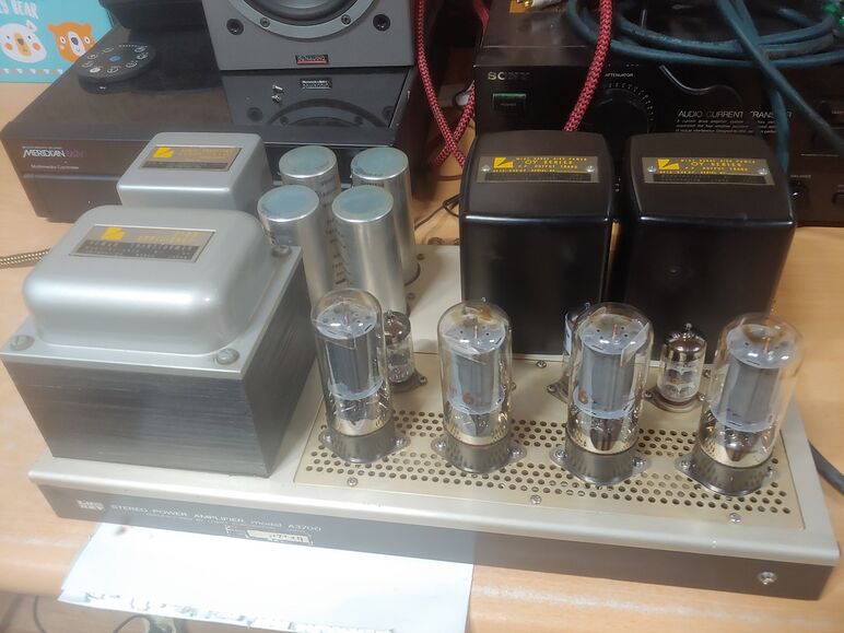 럭스만 A3700 진공관 파워엠프 - 수입오디오-장터 - 소리전자