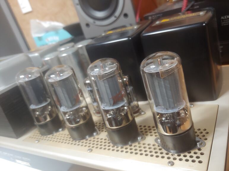 럭스만 A3700 진공관 파워엠프 - 수입오디오-장터 - 소리전자