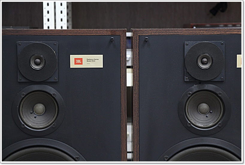 JBL A급 빈티지 북쉘프 스피커 RADIANCE SERIES R123 - 수입오디오-장터 - 소리전자