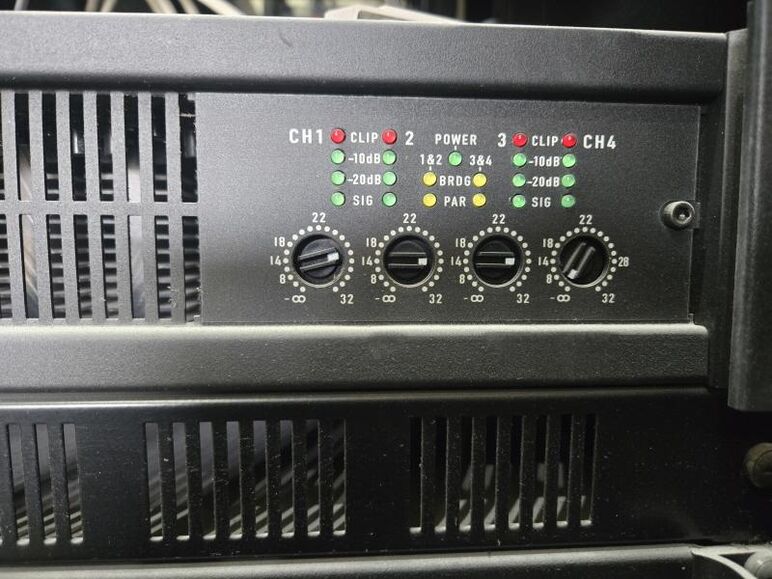 극장용 QSC 파워앰프 2422 ------3대 돌비 디지탈 시네마 프로세서(cp650) 9대 - 수입오디오-장터 - 소리전자