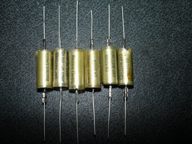 0.0825 UF-200VDC 웨스턴 오일 커플링 콘덴서 (미국) - 부품-장터 - 소리전자