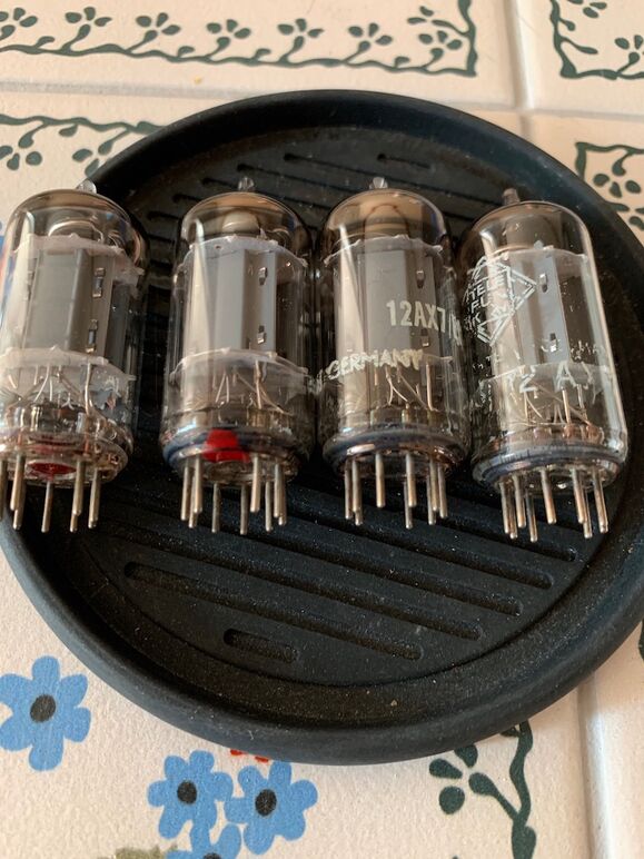 소리전자 - 텔레풍켄 12AX7 쿼드매치 판매 합니다.