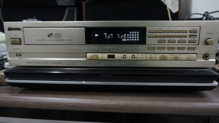 소리전자 - 인켈 8500G CDP