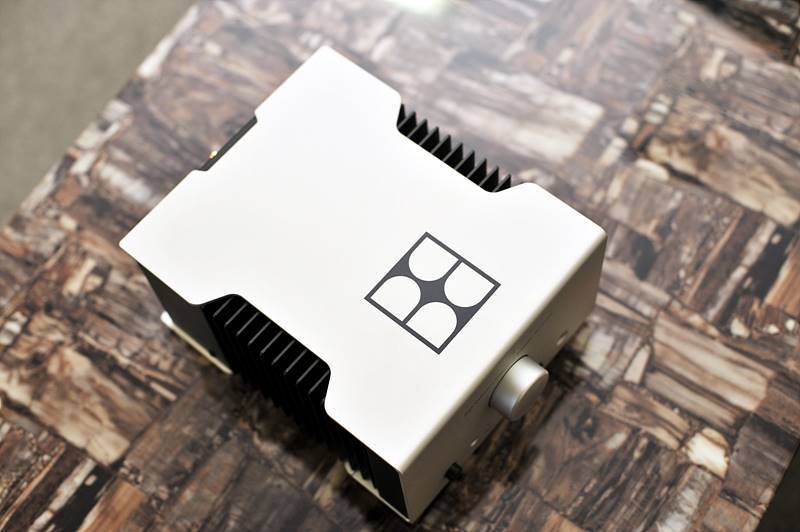 BIT & BEAT BLUEAMP 인티앰프 - 업체전문인-장터 - 소리전자