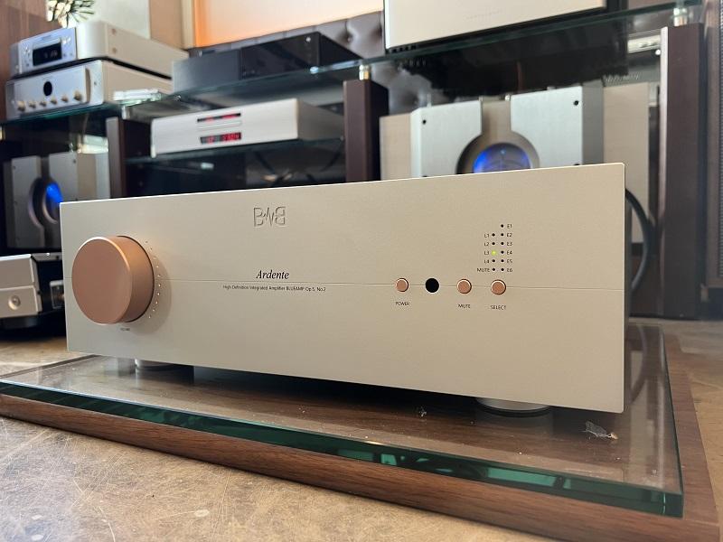 BIT & BEAT ARDENTE mkII 인티앰프 - 업체전문인-장터 - 소리전자