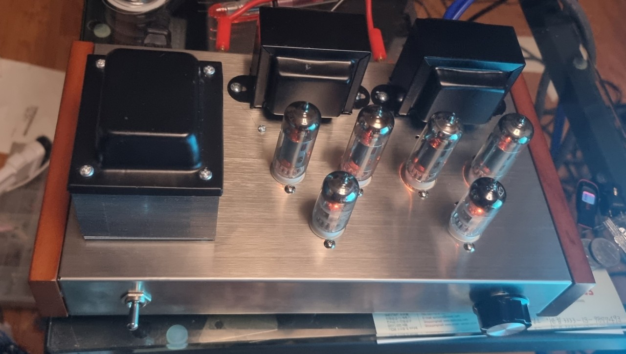 소리전자 - 6n2 6p1 푸쉬풀 진공관 앰프 45만원