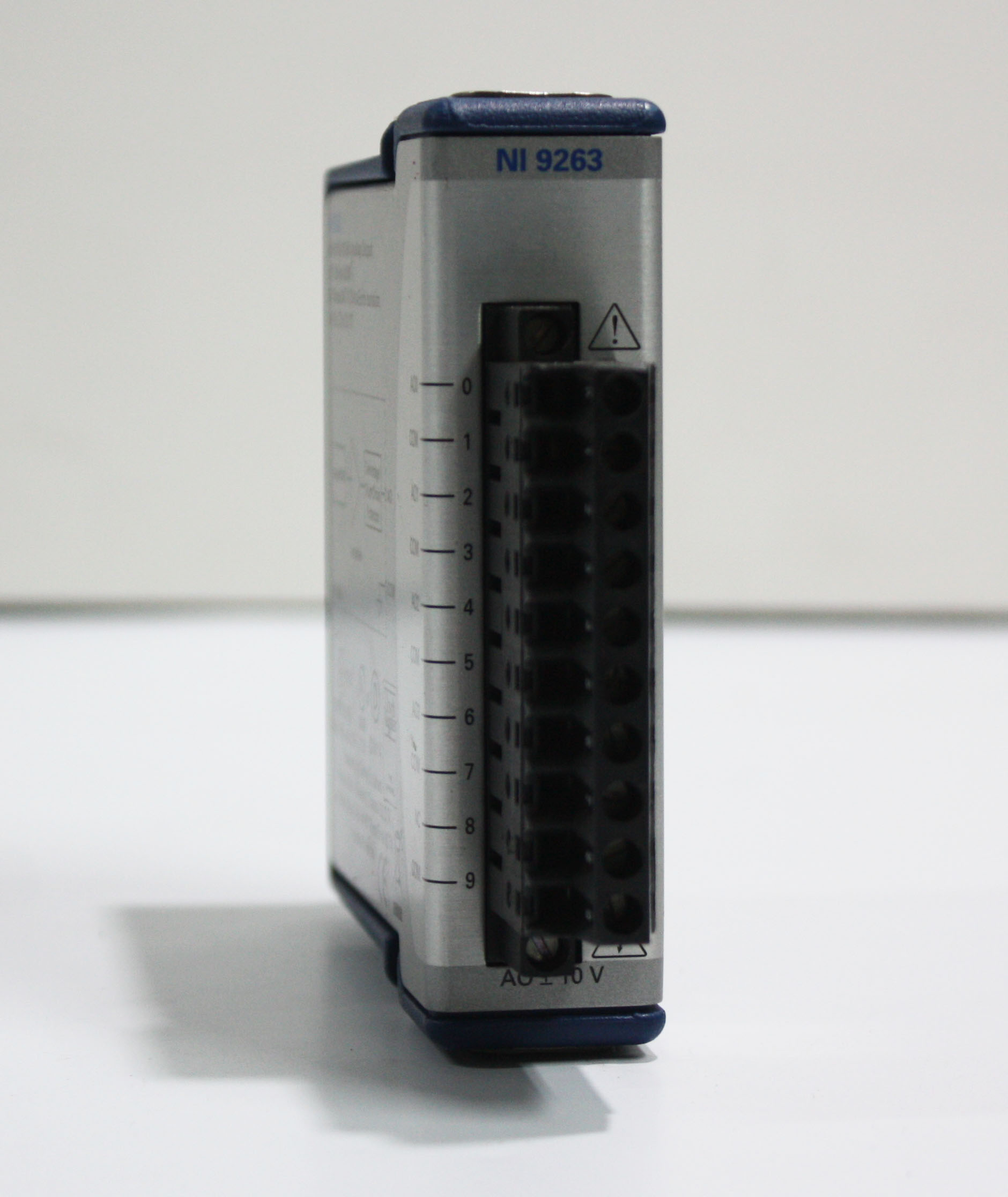 소리전자 - National Instrument NI9263 Input Module