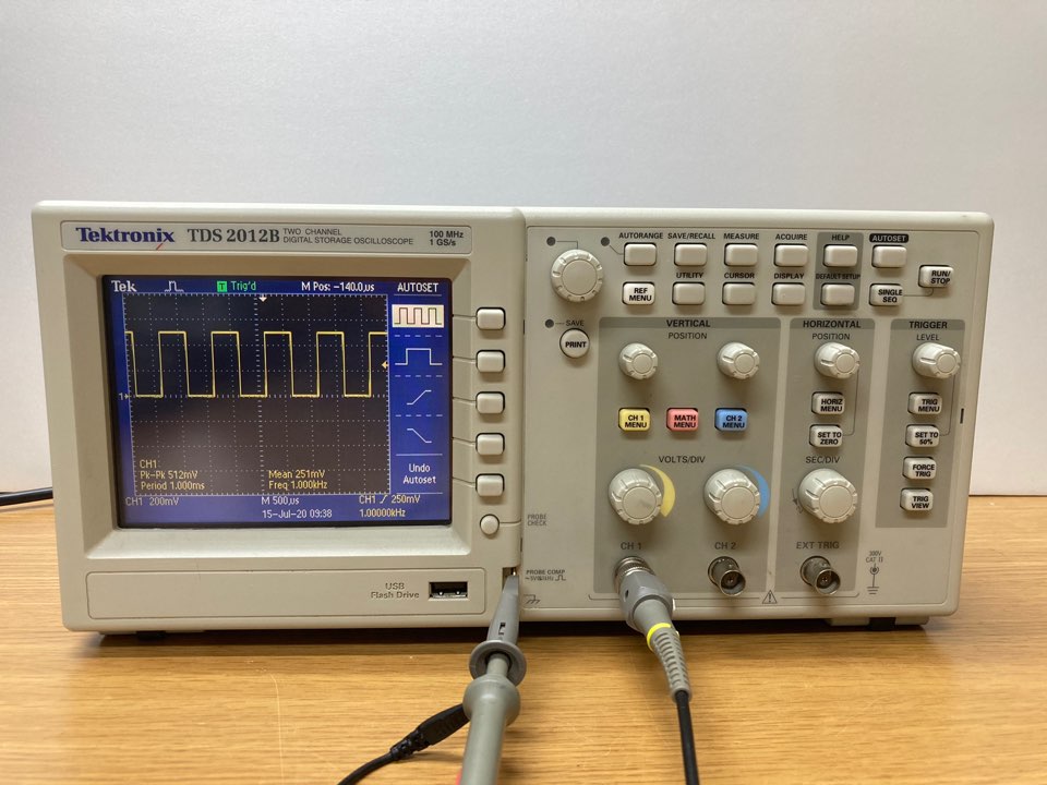 Tektronix TDS2012B Digital Storage Oscilloscope 오실로스코프 2ch 100Mhz 1GS/s ...