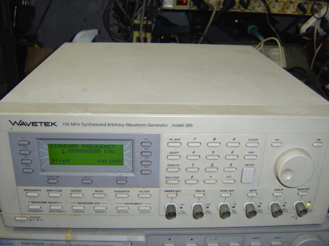 소리전자 - 100MHz Synthesized Arbitrary Waveform Generator ( 395 )