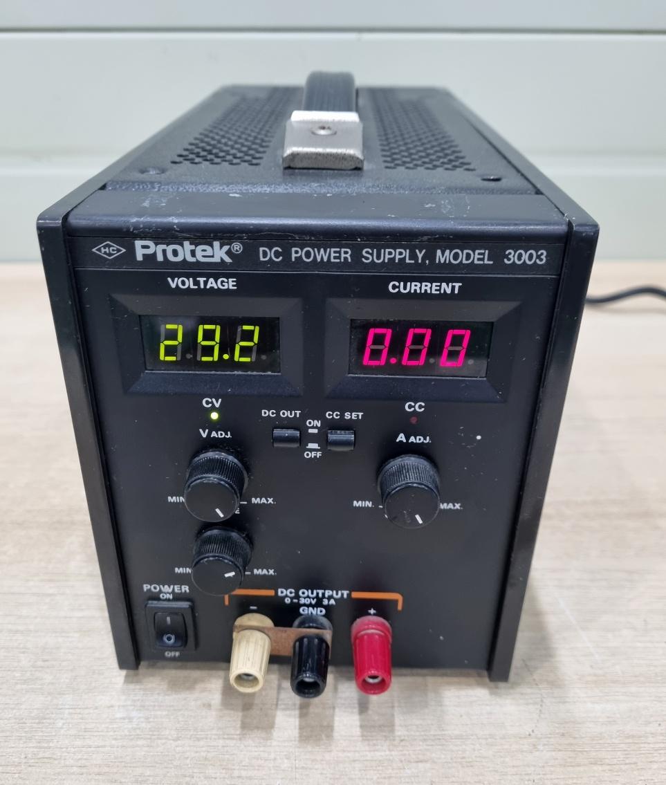소리전자 - Protek dc Power Supply 3003 파워서플라이