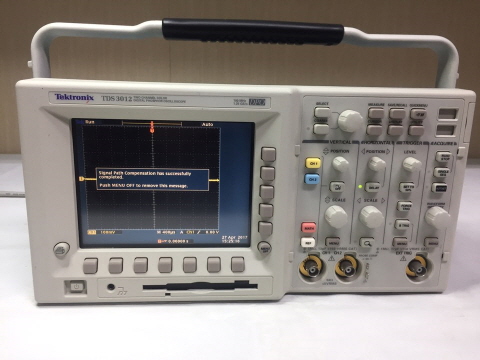소리전자 - [Tektronix] TDS3012 Oilloe 100MHz 2ch 1.25GS 판매 합니다.