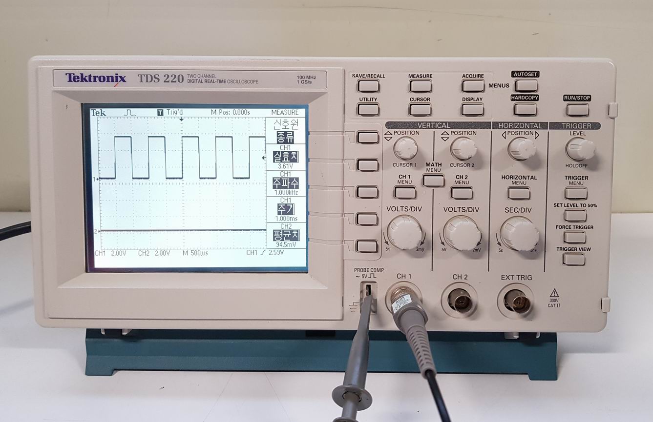 소리전자 - Tektronix TDS220 100MHz Oscilloscope 오실로스코프