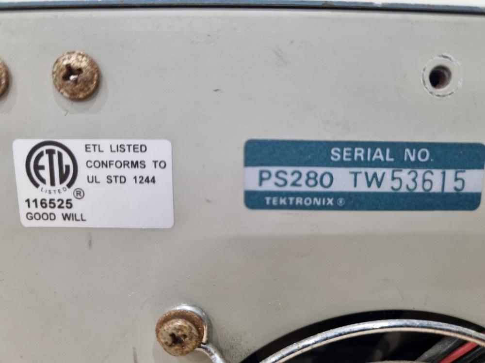 소리전자 - GW Dual Tracking GPC-3030D / Tektronix PS280 파워 서플라이