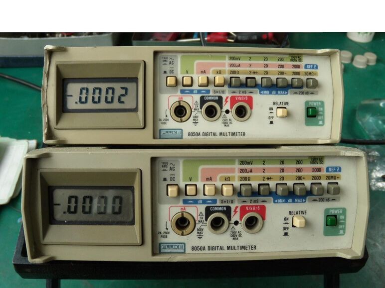 소리전자 - DIGITAL MULTIMETER (FLUKE, 8050A)