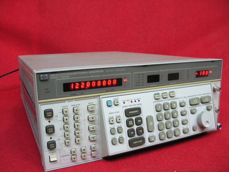 소리전자 - HP 8663A SYNTHESIZED SIGNAL GENERATOR