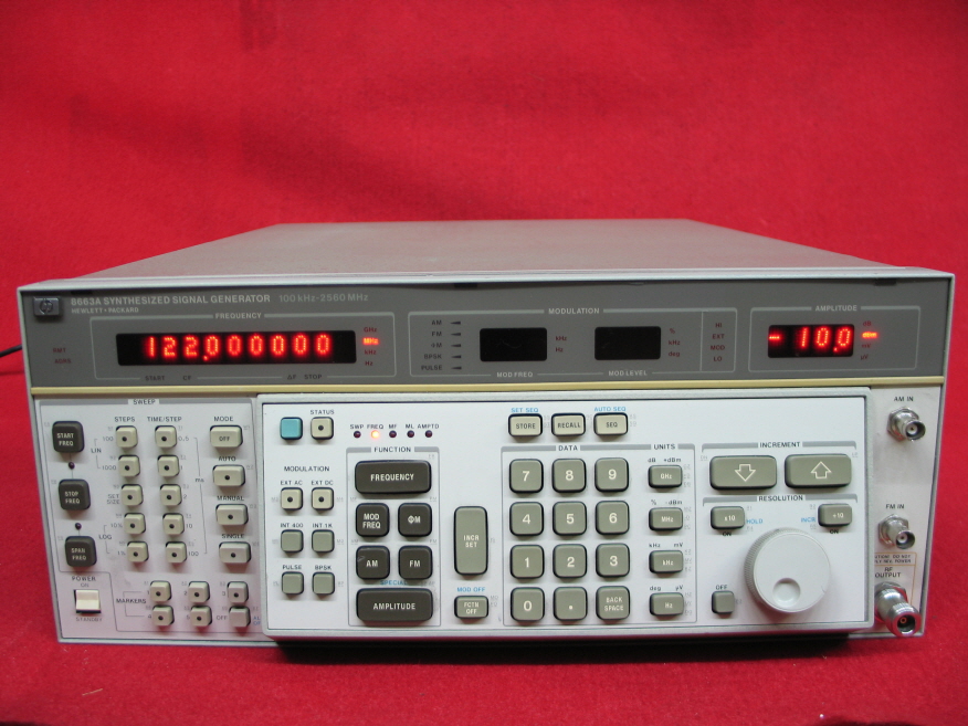 소리전자 - HP 8663A SYNTHESIZED SIGNAL GENERATOR